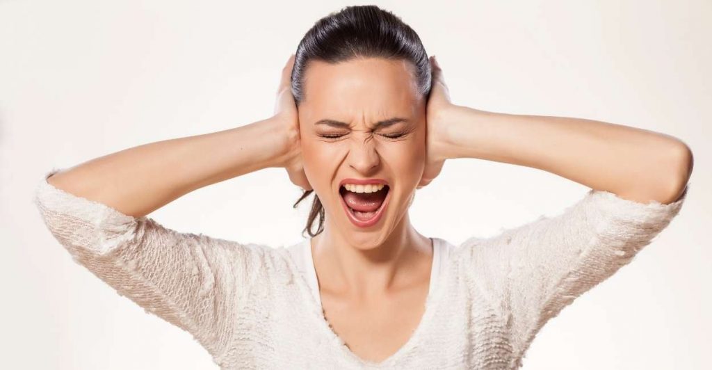 Screaming in Dreams - Are You Frustrated in Real Life?