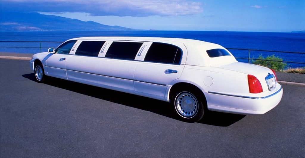Dream of a Limousine - Do You Desire to Prove Yourself? | ThePleasantDream