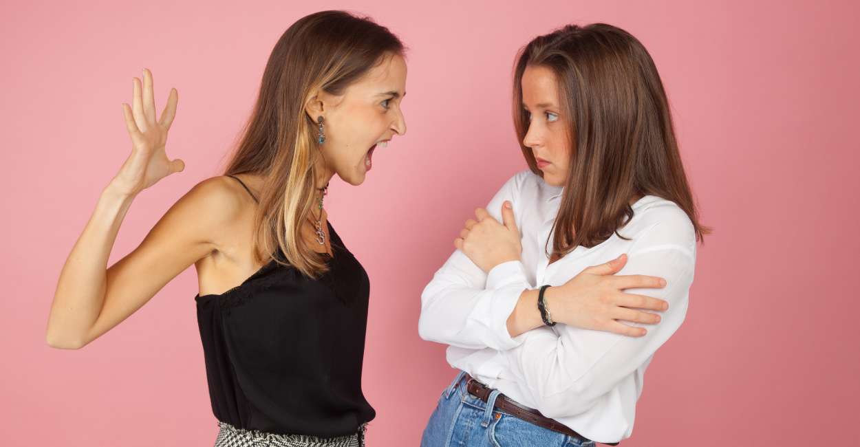 Dream of Fighting Someone – Does It Mean Avoid Engaging in Unnecessary ...